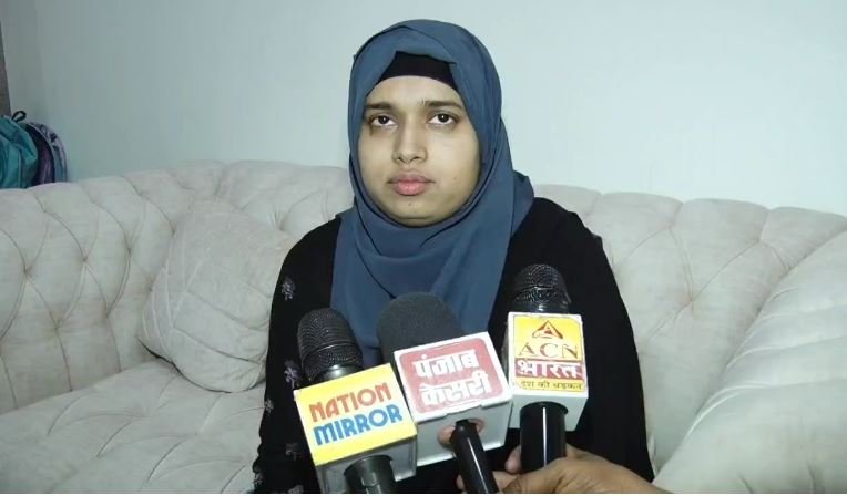 Samreen stuck in India: